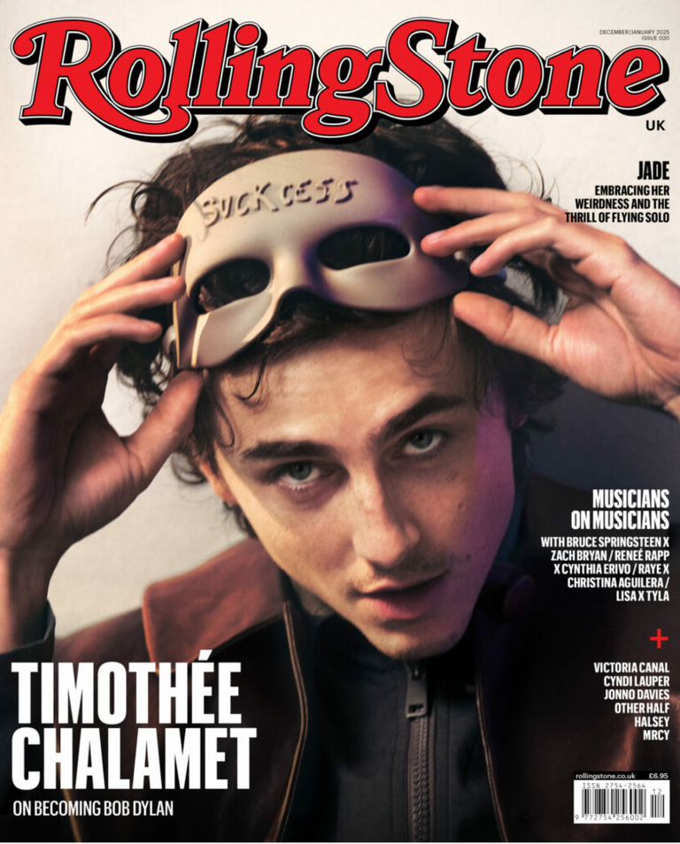 Celebrity magazines & articles for every superfan